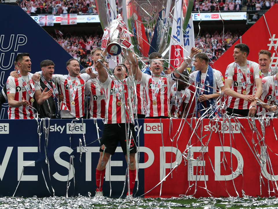 Sunderland AFC 21-22 Home Shirt - Alex Middleton norelationtokate.co.uk